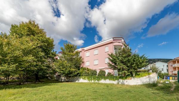 Apartments With A Parking Space Baska, Krk - 19420 - Croatia