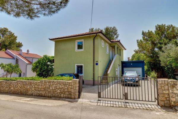 Apartments By The Sea Artatore, Losinj - 19677 - Mali Lošinj
