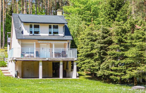 One-bedroom Holiday Home In Biskupiec - Mazury