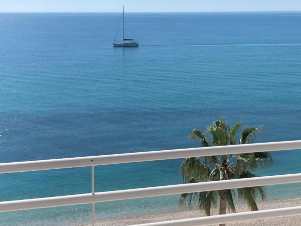 Lovely Beachfront Apartment With Panoramic Views - Altea