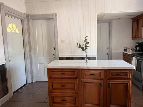 Relaxing 4 Bedroom Walk To The Falls Sleeps 8 - Niagara Falls