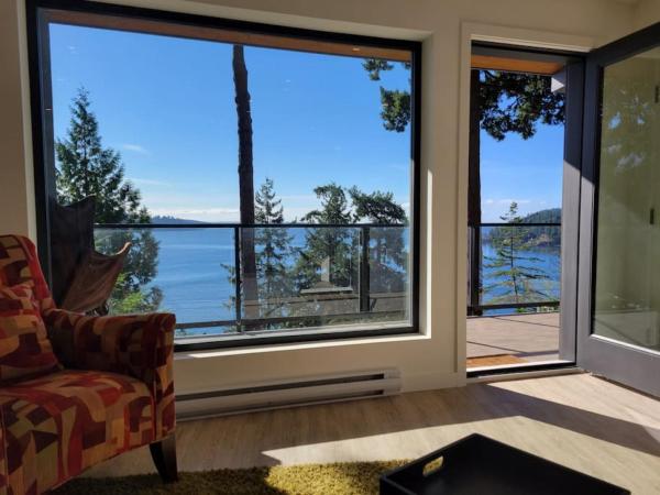 J And Js - British Columbia