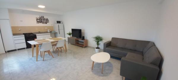 Alojamientos Litoral - 1 B - Gualeguaychú