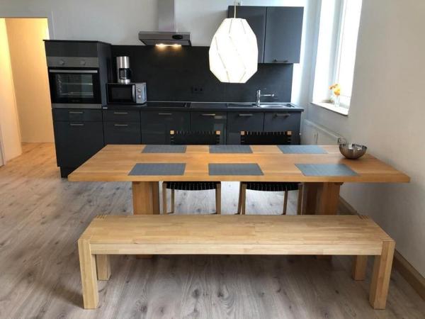 Studio B - Sunny City Business Apartment With Roof-top Terrace For 2-4 Guests - Düsseldorf Airport (DUS)