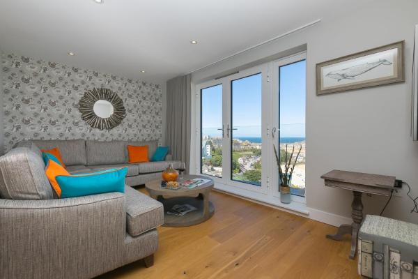 The Pearl - Saint Ives