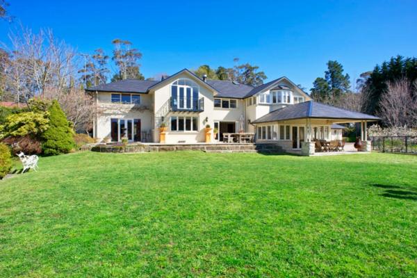 Ellengowan In Leura On 2 Acres - Leura