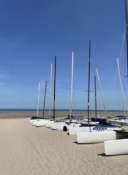 Moderne Studio Aan Het Strand In Oostduinkerke-bad - United Kingdom