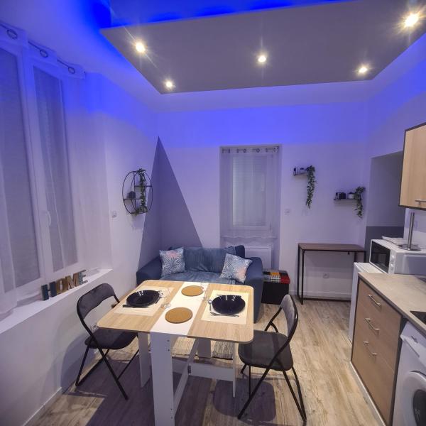 Très Joli Appartement 2 Pièces, Centre-ville - Tuchan