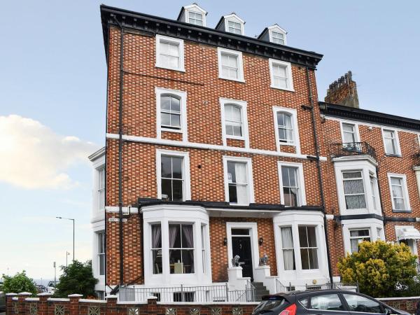 Beach Side - Robin Hood's Bay