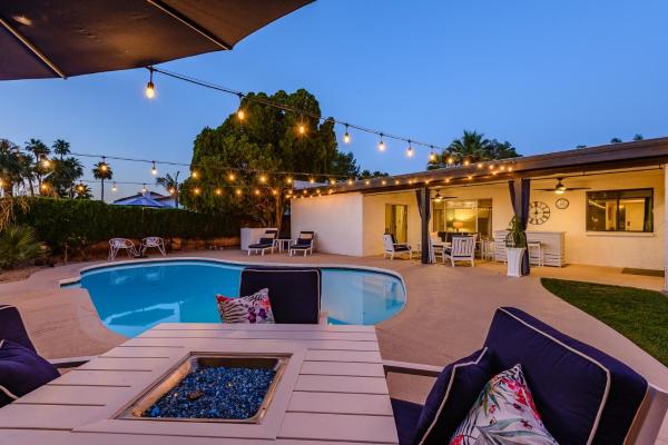 Casa Sunset Home - Phoenix, AZ