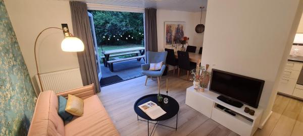 Bij Ons Naast - Eindhoven