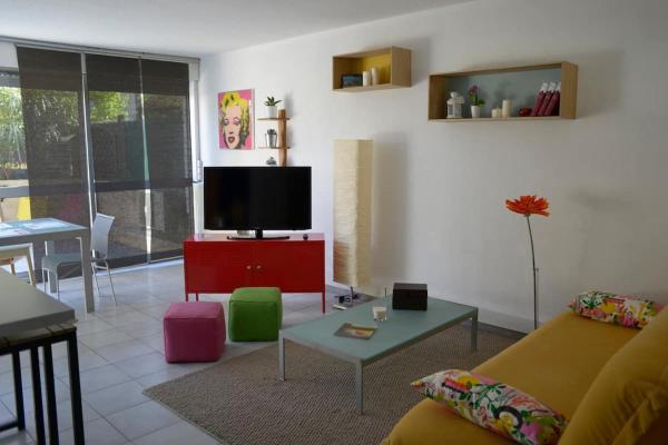 F3 Climatisé-terrasse 30 M2- Parking-antigone - Le Crès