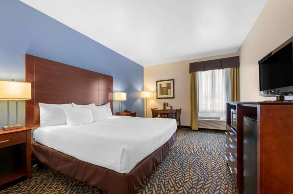 Best Western Plus Covered Bridge Inn - Brazil, IN