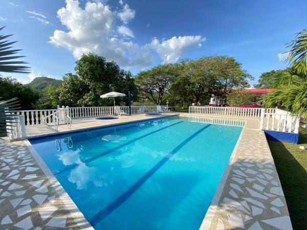 Finca Villa Sofía Campestre Con Piscina - Anapoima