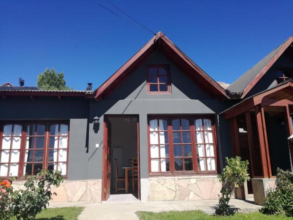 La Hogareña - Natales