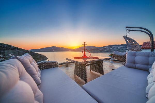 Vi̇lla Whi̇te (Amazi̇ng Sea Vi̇ew ) - Kalkan