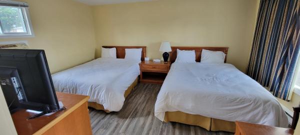 North Shore Wayside Inn - Blind River