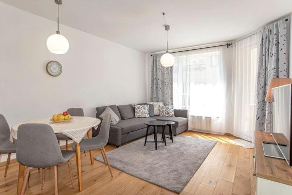 Designed Apartment In Central Sofia With Parking - Sofia