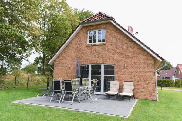 Ferienhaus Maja Am See - Aurich