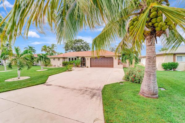 Cape Escape - Cape Coral, FL