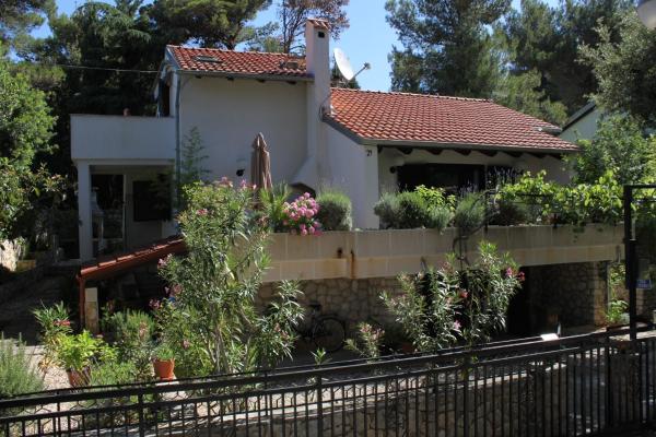 Apartments With Parking Space Artatore, Losinj - 8087 - Nerezine