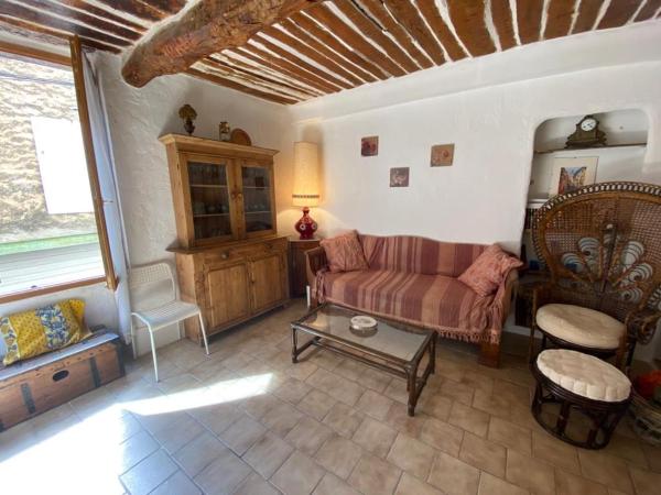 Charmante Petite Maison De Village Au Centre - Brignoles