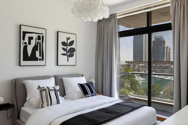 Dubai Marina, Two Bedrooms Apartment With Full Marina View - Dubái