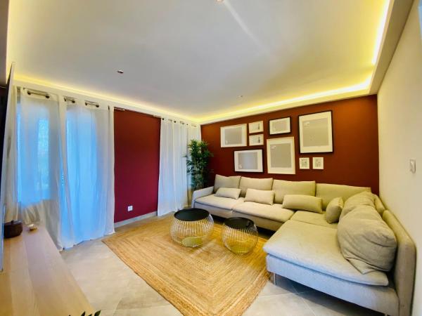 Duplex 120m2 Terrasse Vue Sur Nîmes - Nîmes