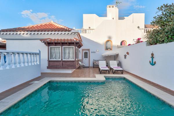 Marvelous Holiday Home - Villa La Caleta - Adeje
