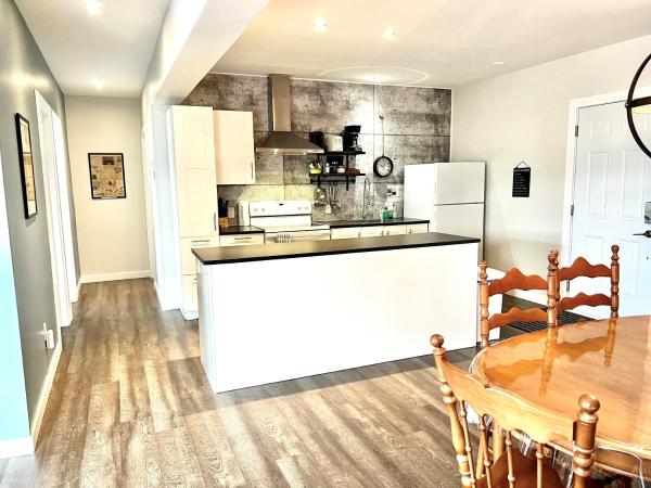 Sutton - Condo Au Coeur Du Village - Mont Sutton, QC
