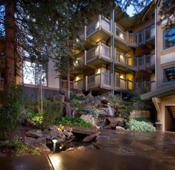 Snowmass Village 2 Bedroom Platinum-rated Ski In, Ski Out Condo - Snowmass Village, CO