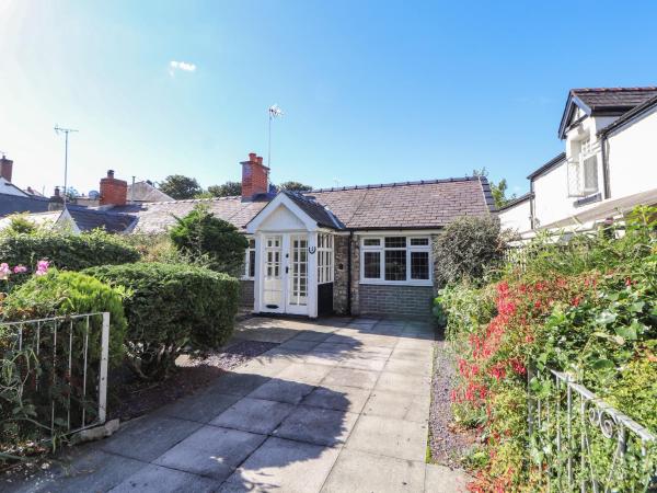 Ty Cerrig - Prestatyn
