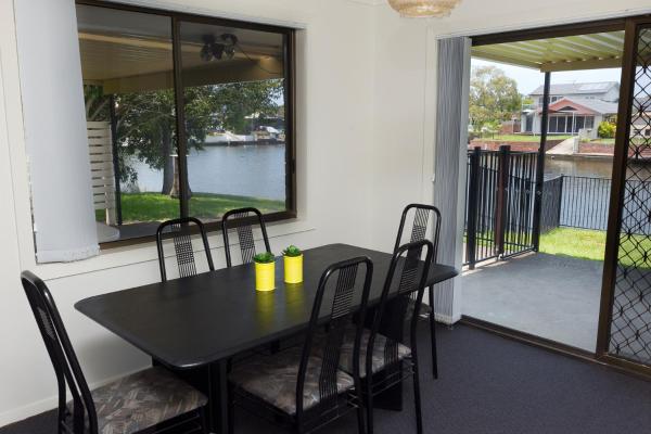Lake House On Elouera - Forster