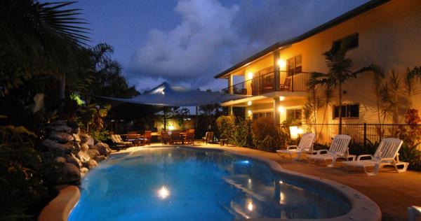 Mission Reef Resort - Mission Beach