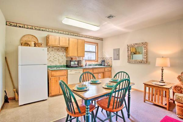 Cozy, Secluded Davis Cabin On 60 Wooded Acres - Davis, OK