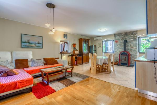 Old Stone House St Lawrence In The Heart Of Sibenik's Old Town - Skradin