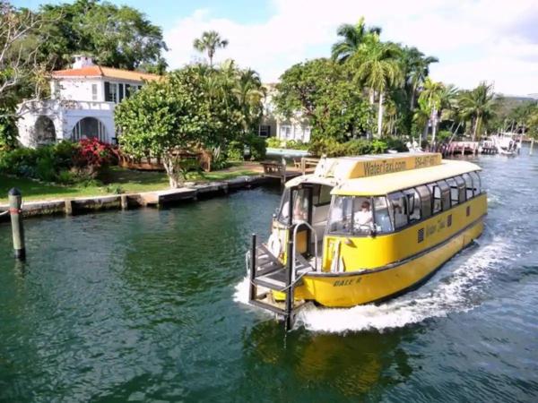 Private Hollywood Apt Near Beach Airport & Casino - Plantation, FL