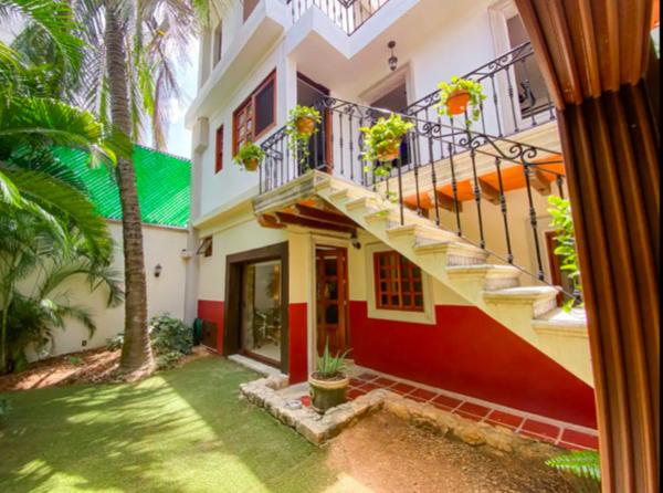 Casa Centrica 5bed/5bath Ac/gym 5 Min 5ta Av Y Playa - Playa del Carmen