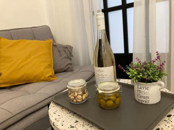 Nieves Viejas Apartamento Fresco Con Patio En Córdoba - Córdoba, Espagne