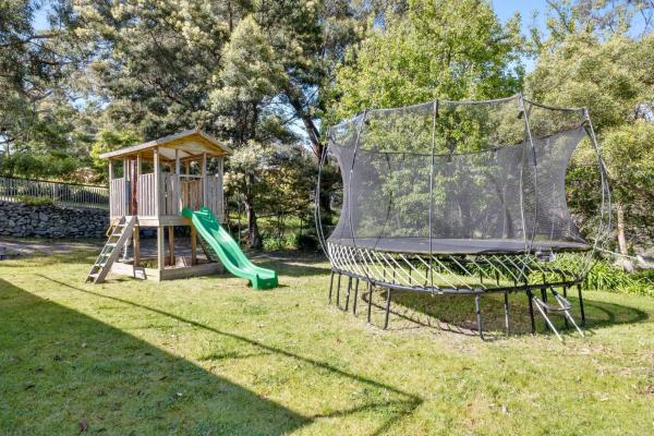 George St Retreat - Lorne