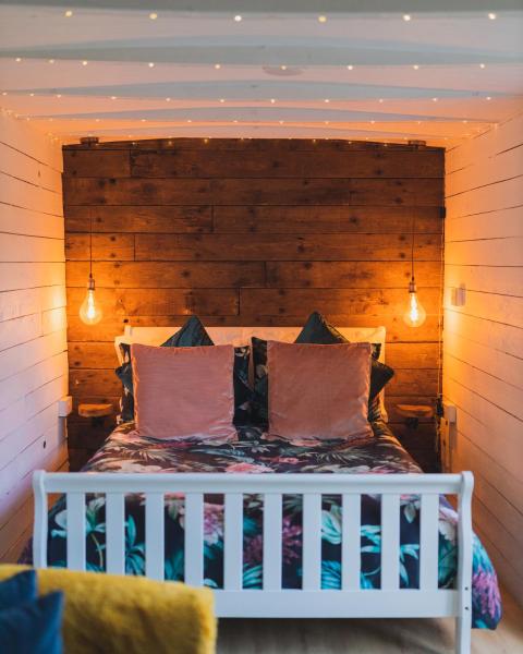 The Horrrsebox Tinyhouse - Ireland