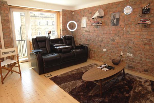 Mini Cinema & Movie Studio With Ps5 - Riga, Latvia