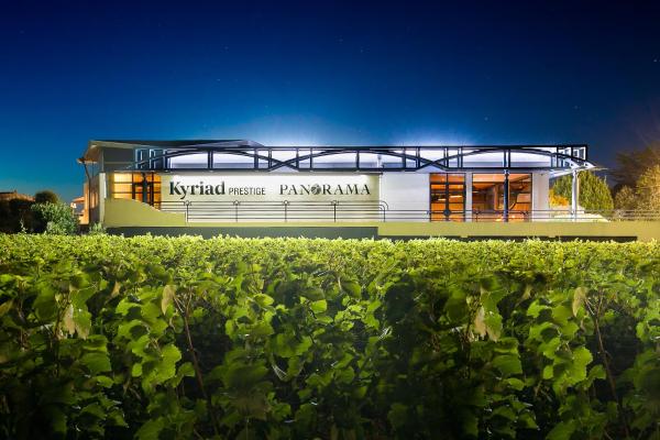 Kyriad Prestige Beaune Le Panorama - Meursault