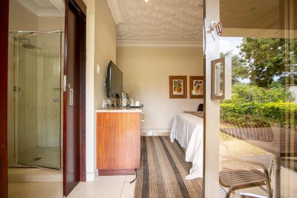 The Victoria Falls Deluxe Suites - Victoria Falls