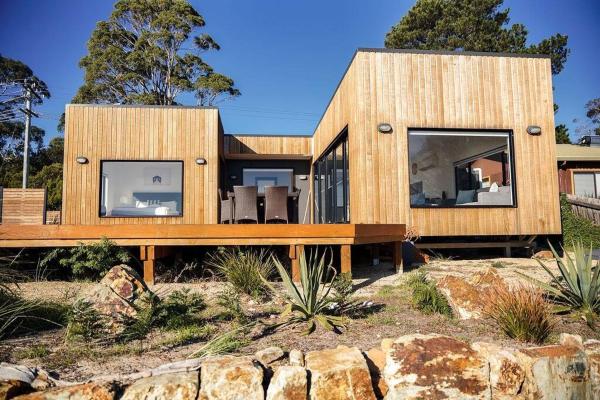The Nebraska Retreat - Bruny Island