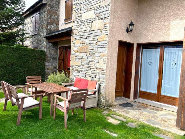 Casa Adosada Para Familias En Santa Leocadia - Alp