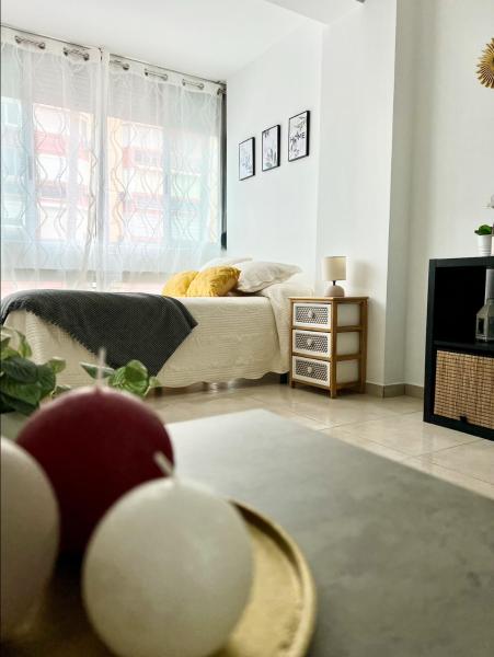 Precioso Estudio Con Piscina, Junto A La Playa - Torre del Mar