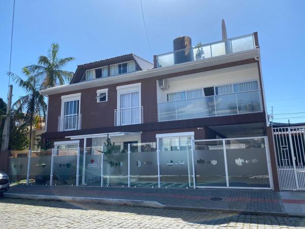 Bouganville Guest House Bc - Itapema