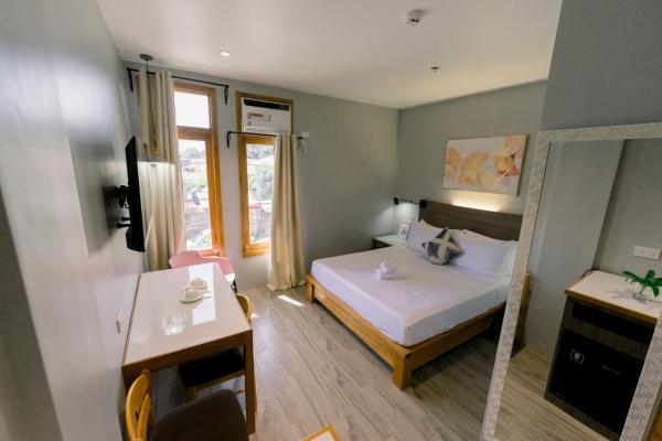Madonna Hometel And Suites New Pandan - Davao City
