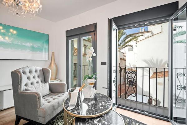 Puerto Banus Luxurious Apartment In The Heart Of The Port - Puerto Banús